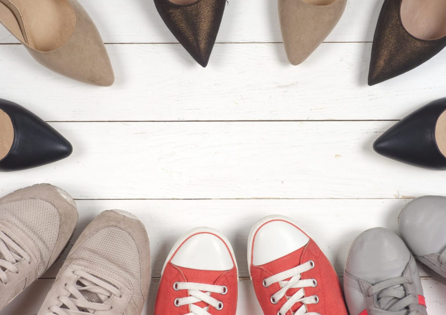 Jenis Sepatu yang Biasa Digunakan Pria dan Wanita